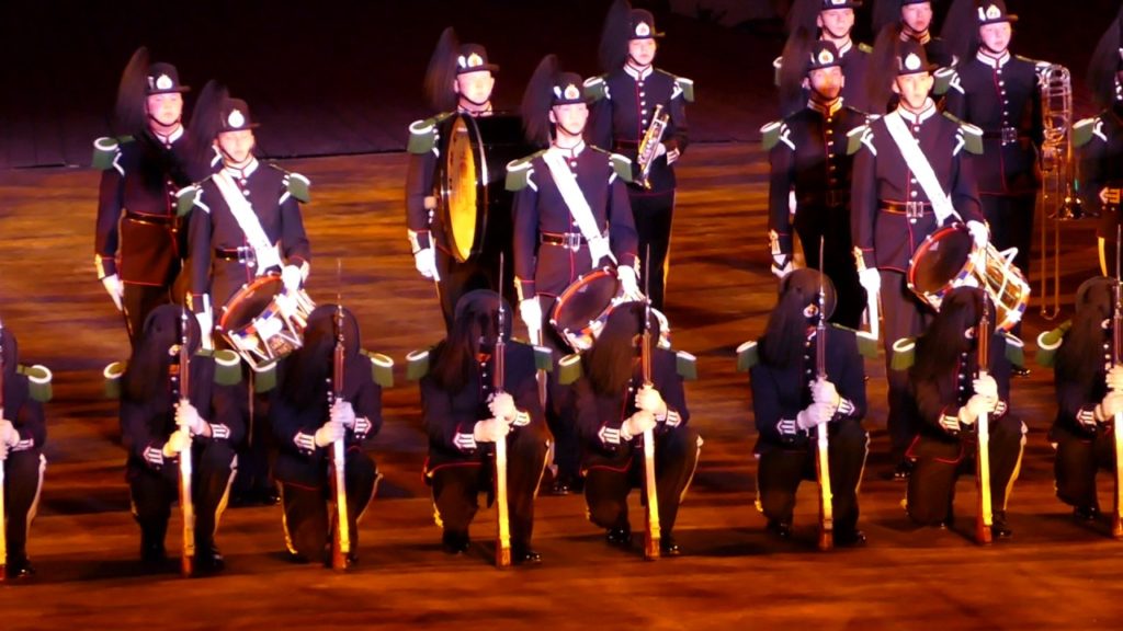 Video Wednesday: His Majesty The King of Norway's Guard - Band and ...